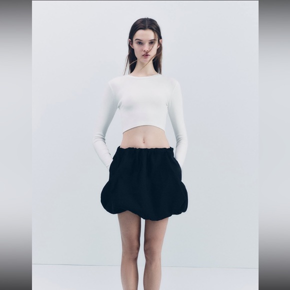 Zara | Skirts | Zara Balloon Mini Skirt | Poshmark